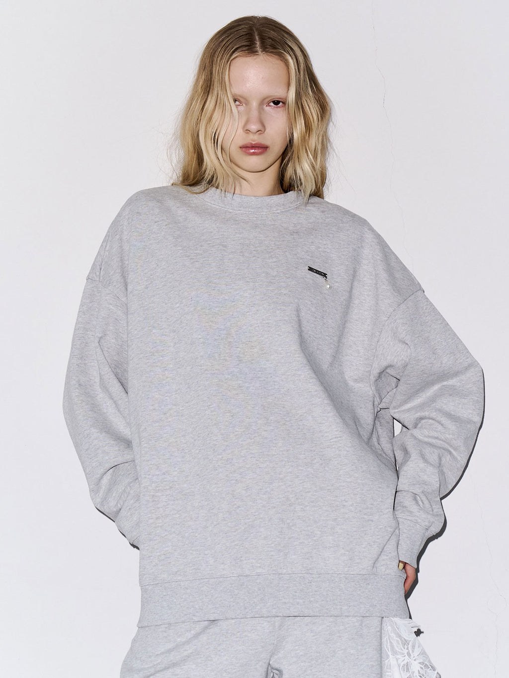 PEARL CHAIN SWEAT – JOSEMOON